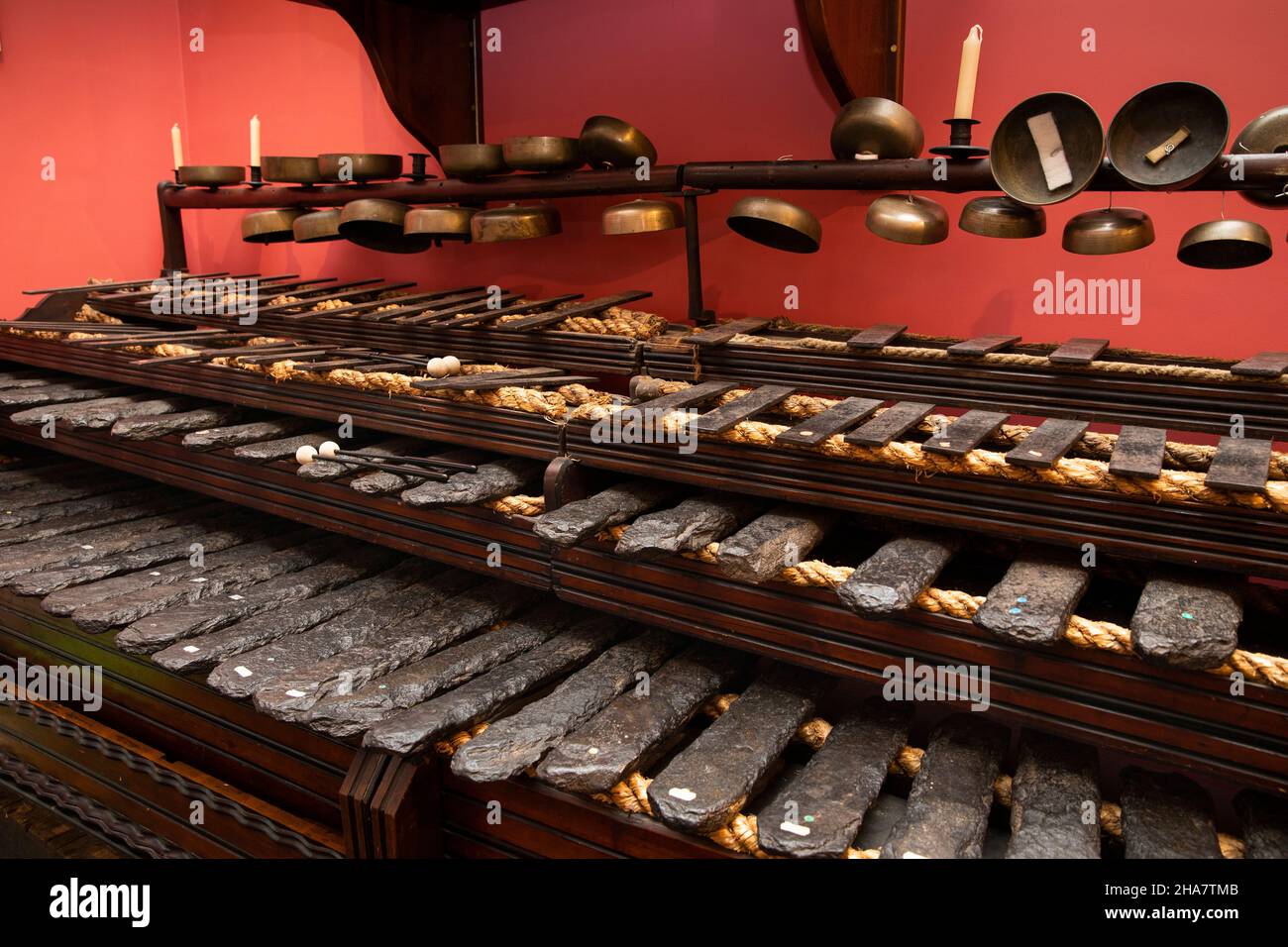 Stone musical instruments hi-res stock photography and images - Alamy