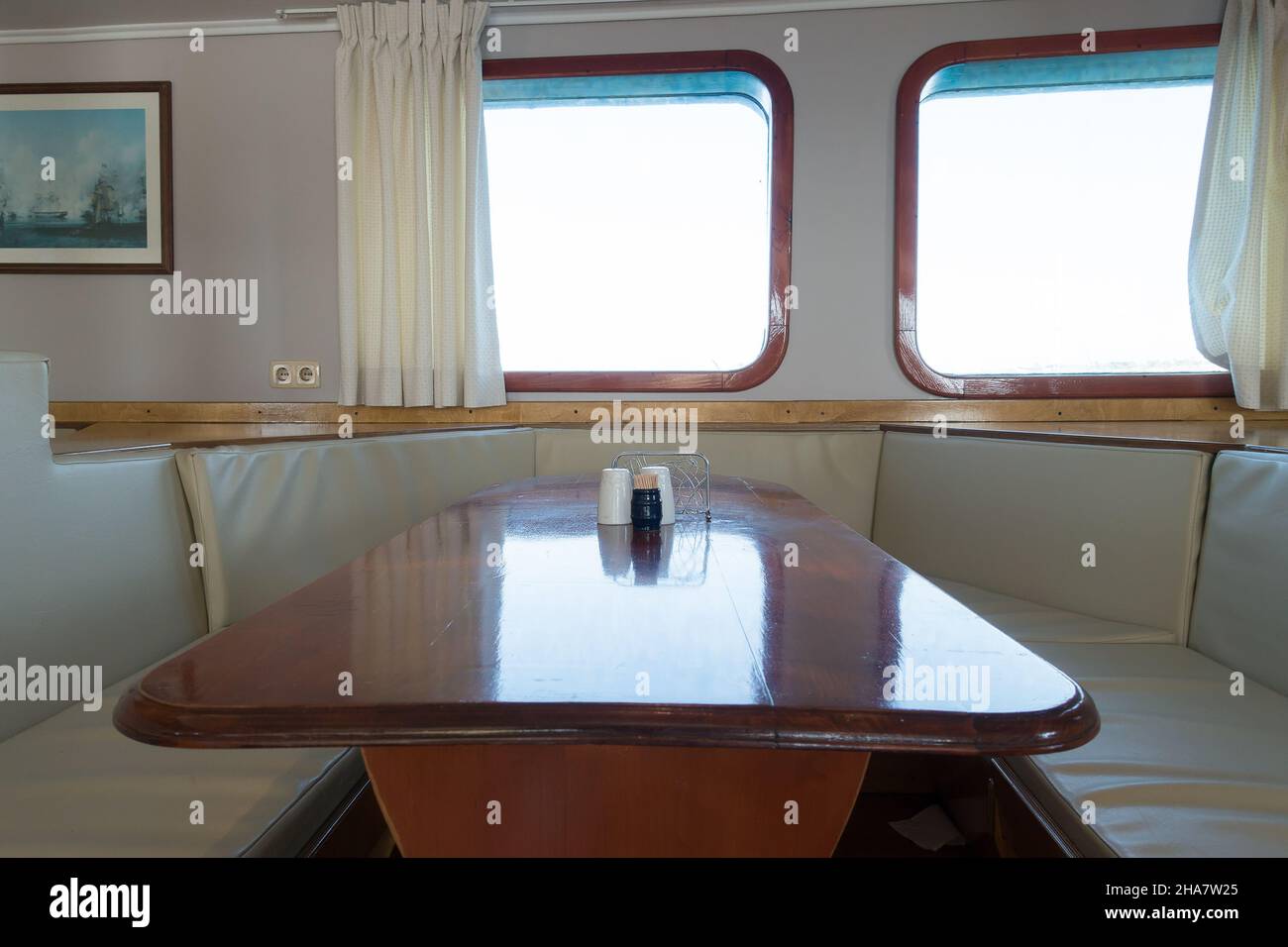interior and mechanisms of a sea ship Stock Photo - Alamy