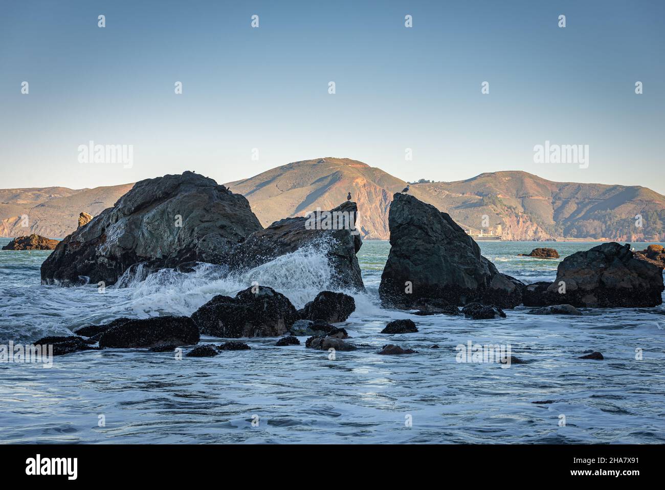 Washed off the rocks hi-res stock photography and images - Alamy
