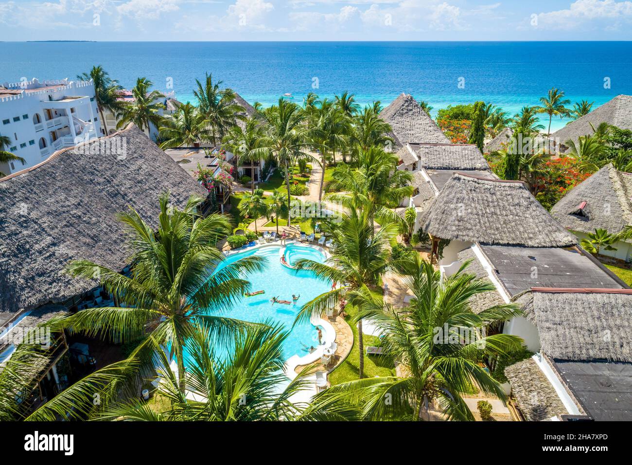 Aerial view luxury tropical resort hi-res stock photography and images - Alamy
