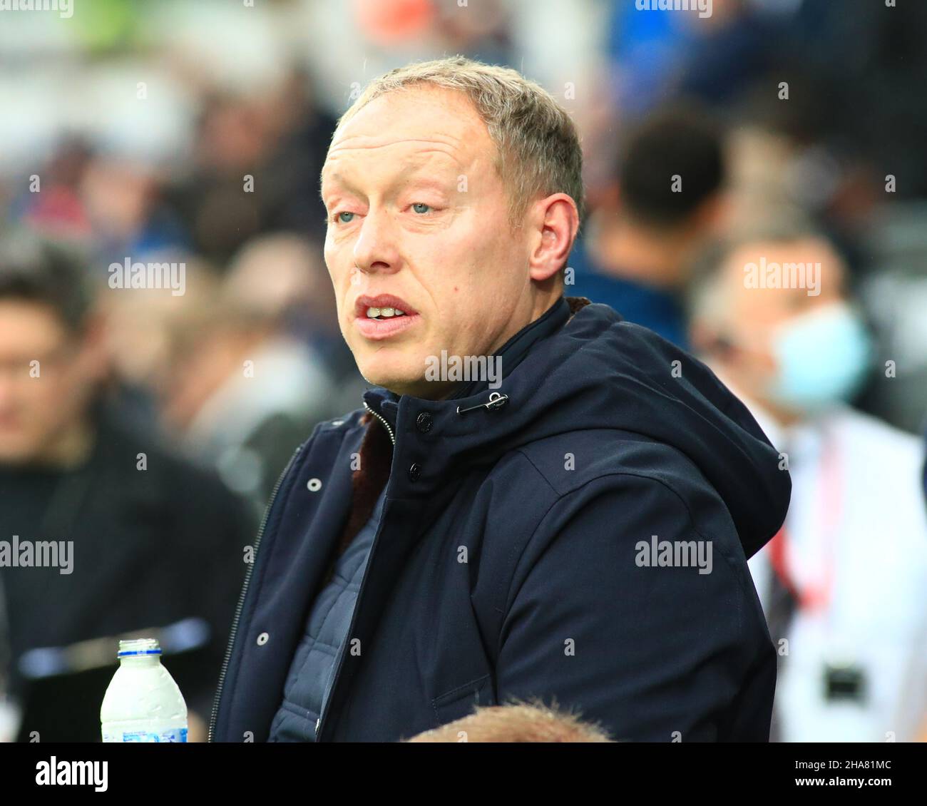 Steve cooper manager of nottingham forest hi-res stock photography and ...
