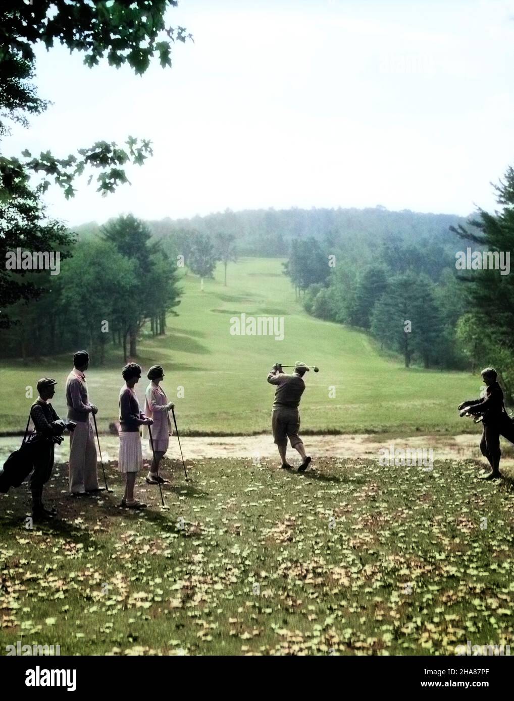 Vintage 1930s golf course hi-res stock photography and images - Alamy