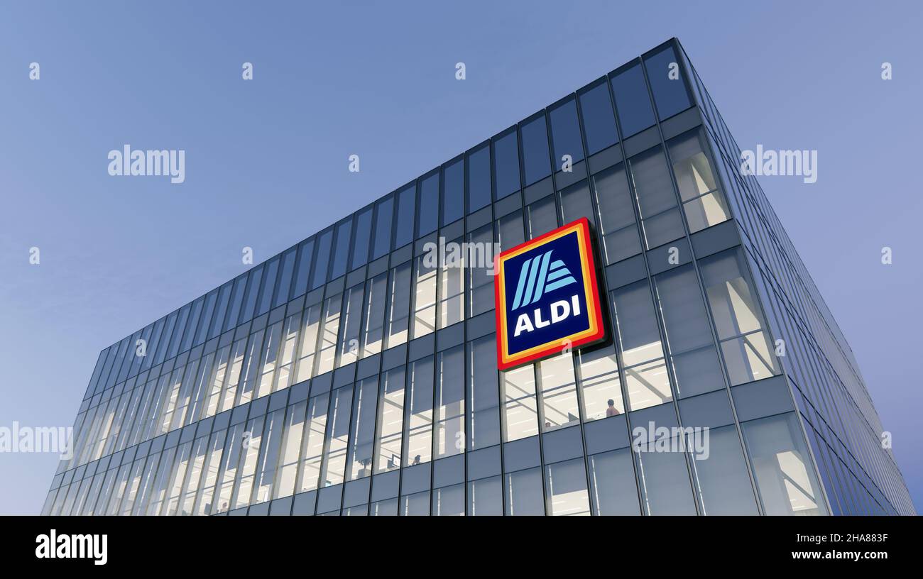 Aldi supermarket uk 2021 hi-res stock photography and images - Alamy