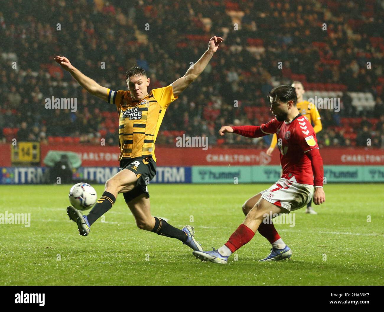 Paul elliot charlton hi-res stock photography and images - Alamy