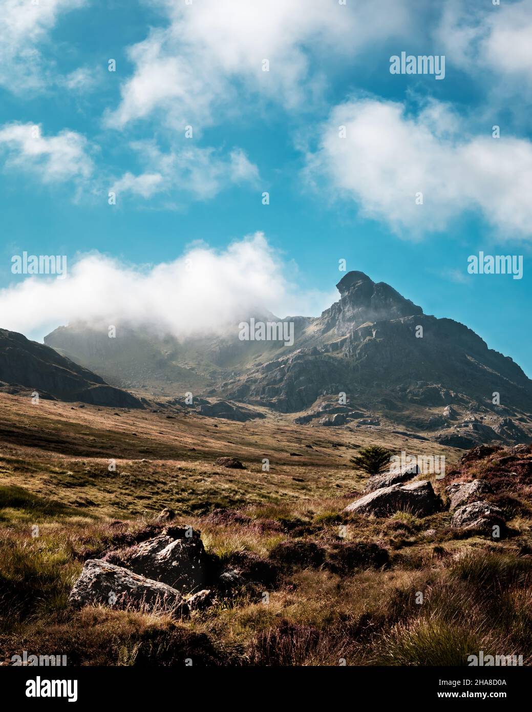 dramatic mountain approach in central scotland Stock Photo - Alamy
