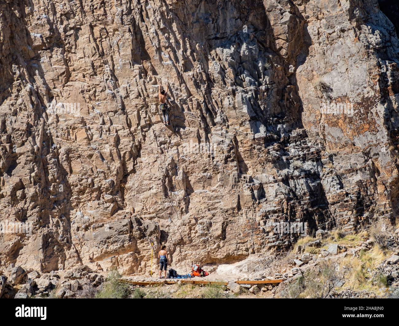 People doing rock climbing sports at Nevada Stock Photo - Alamy