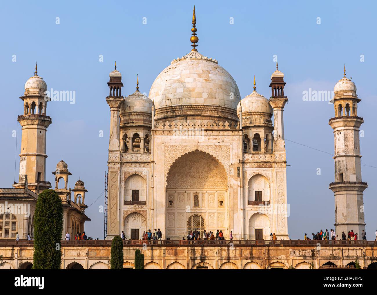 Begum mahal hi-res stock photography and images - Alamy