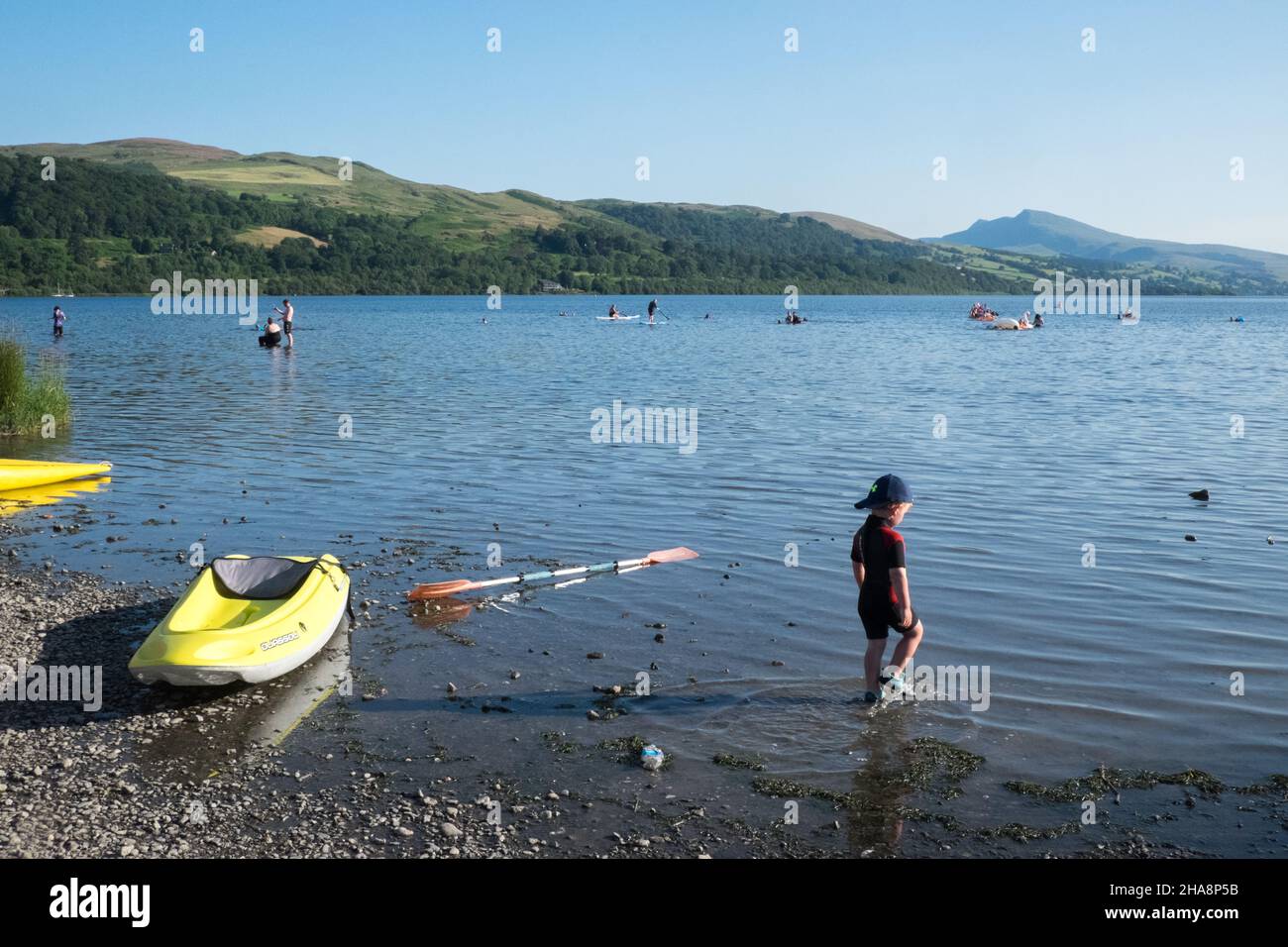 Lake bala canoe hi-res stock photography and images - Alamy