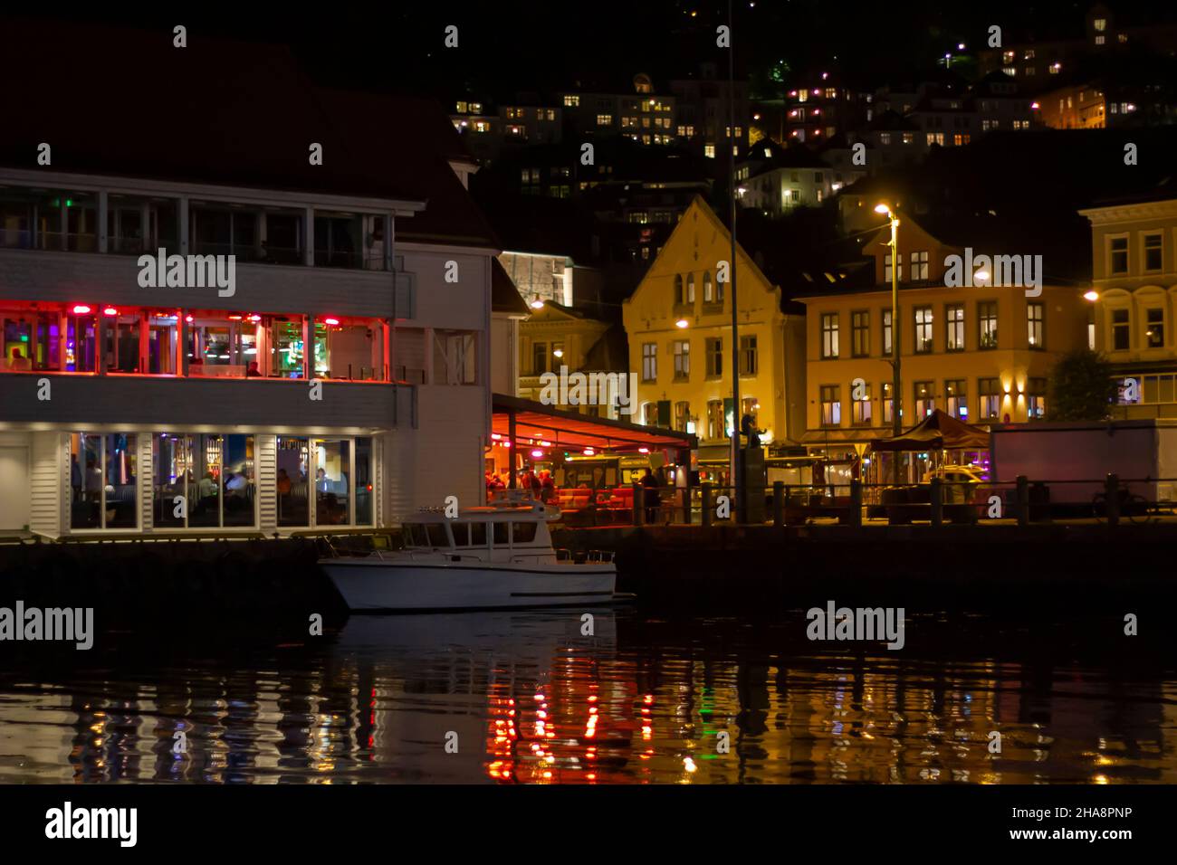 Night view bryggen wharf hi-res stock photography and images - Alamy
