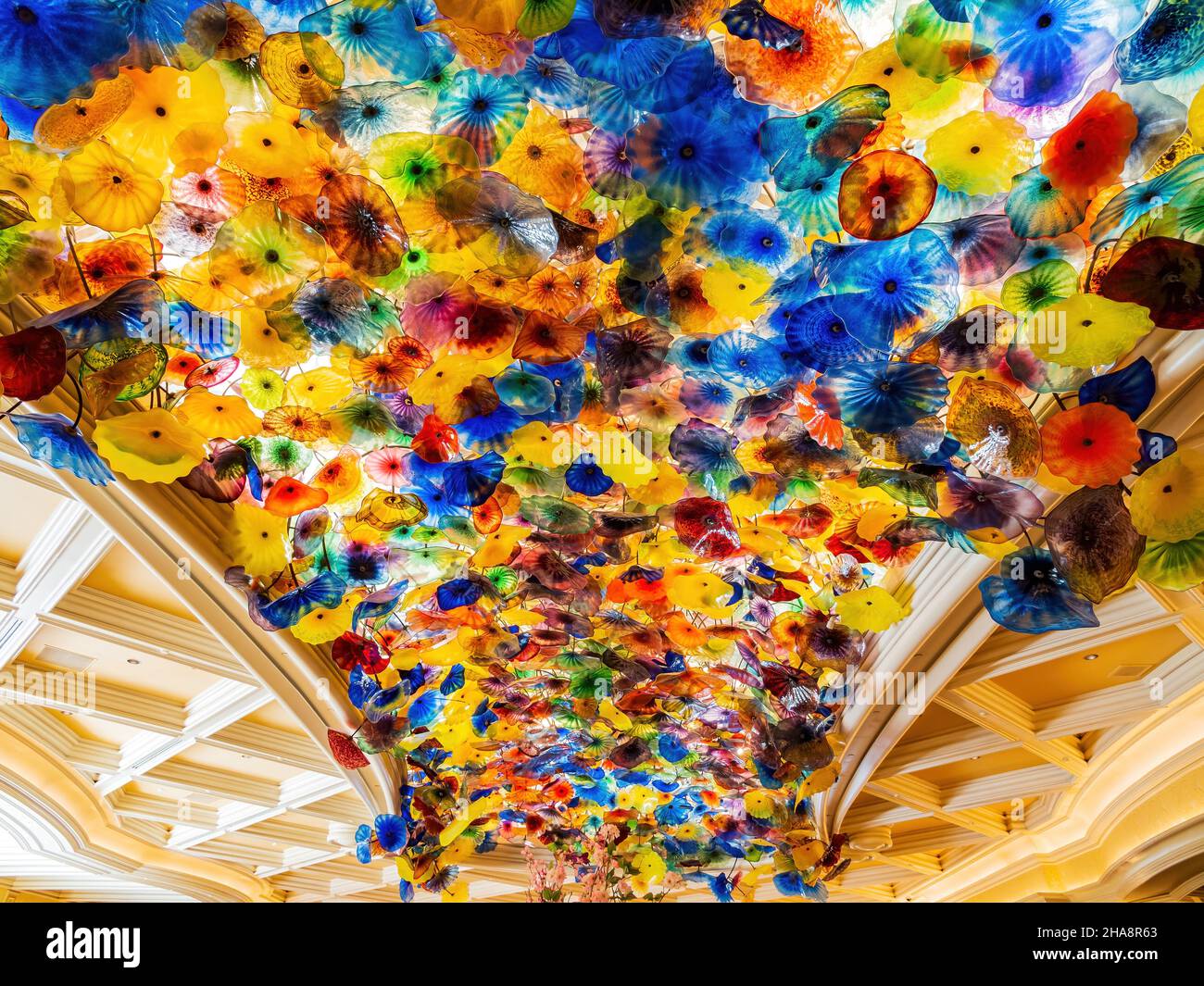 Bellagio hotel lobby glass ceiling hi-res stock photography and images ...