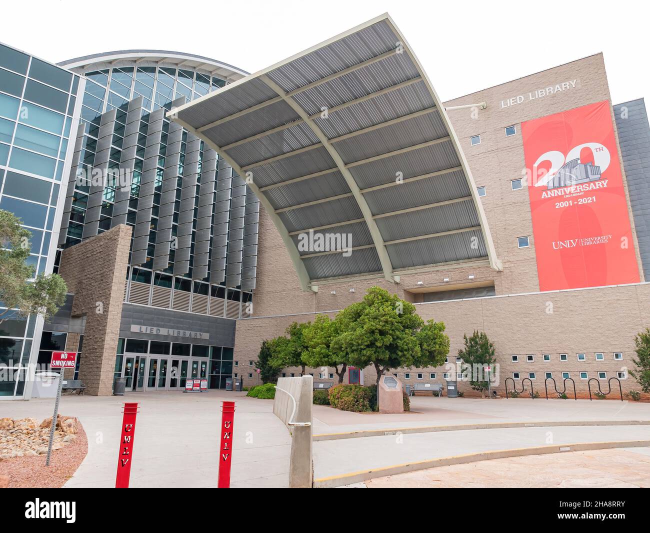 Las Vegas, APR 26 2021 - Overcast view of the Lied Library of UNLV ...