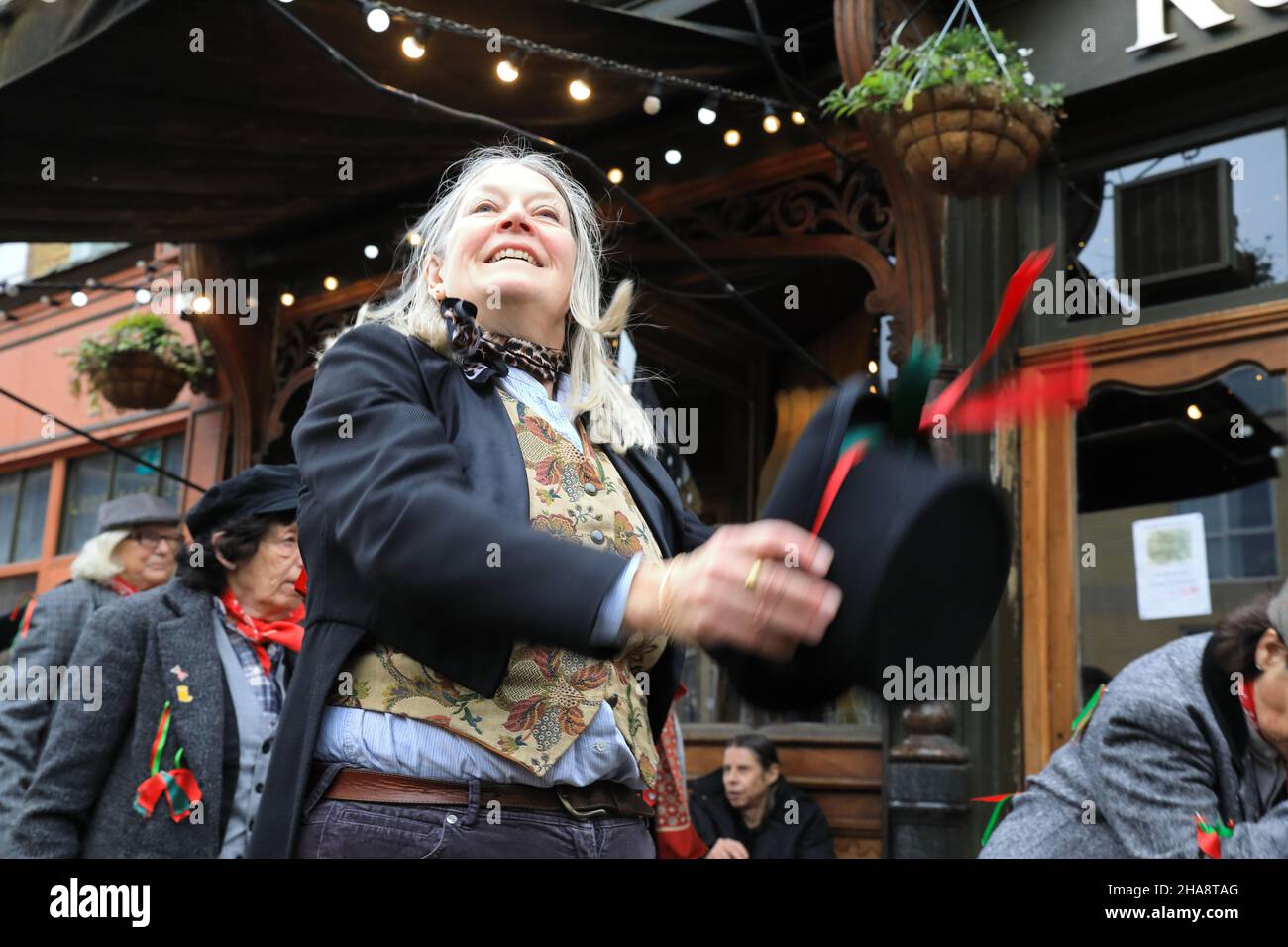 Molly dancers hi-res stock photography and images - Alamy