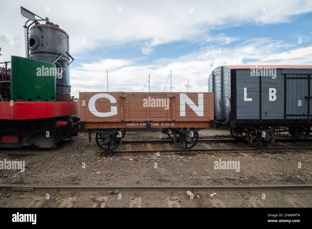 Chatham dockyard railway hi-res stock photography and images - Alamy