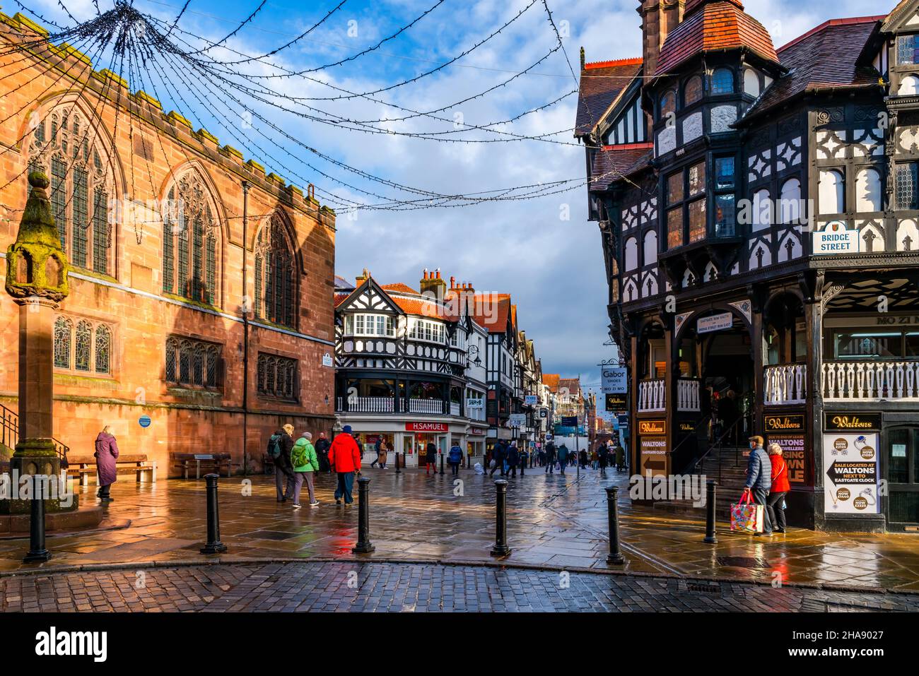 Chester rows 2021 hi-res stock photography and images - Alamy