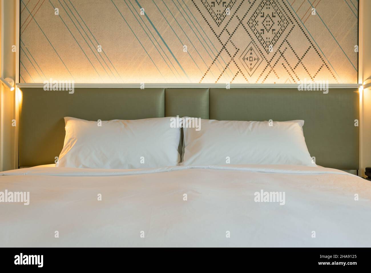 Messy hotel room bed hi-res stock photography and images - Alamy