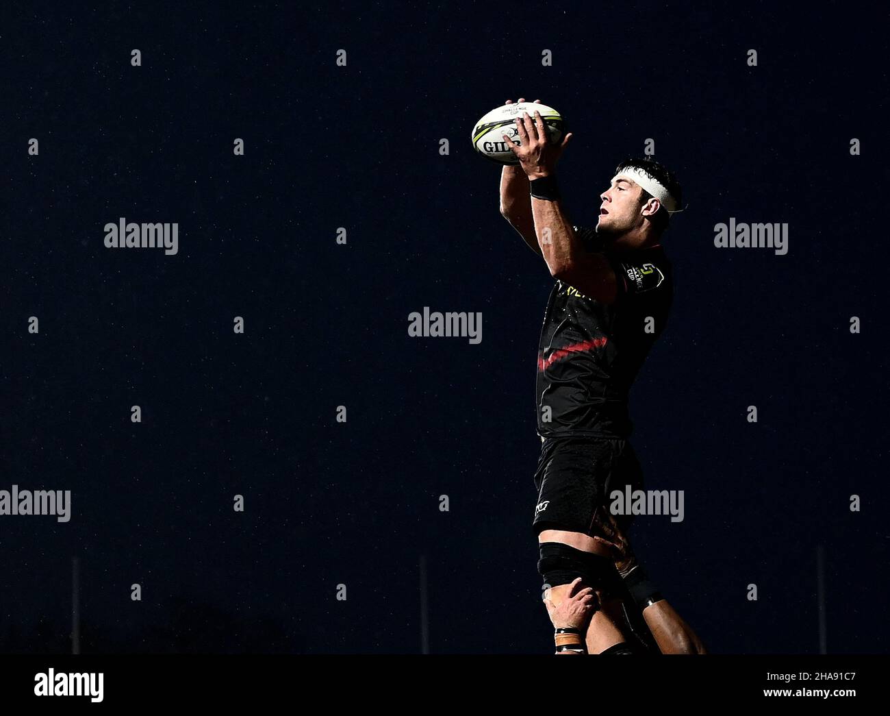 Barnet, United Kingdom. 11th Dec, 2021. EPCR Challenge Cup. Saracens V ...