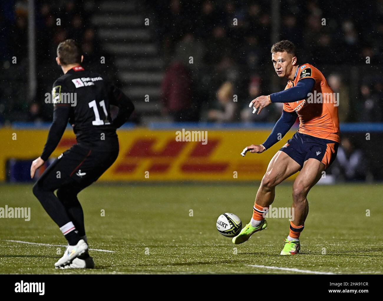 Barnet, United Kingdom. 11th Dec, 2021. EPCR Challenge Cup. Saracens V ...
