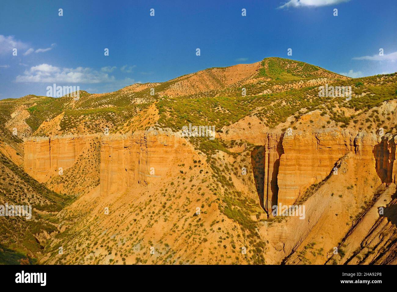 Crests and cliffs of the Badlands of Gorafe - Granada Stock Photo - Alamy