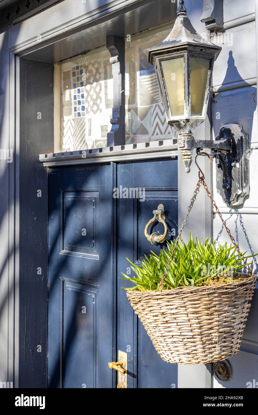 Walk through the town Bergen and Nordnes Stock Photo - Alamy