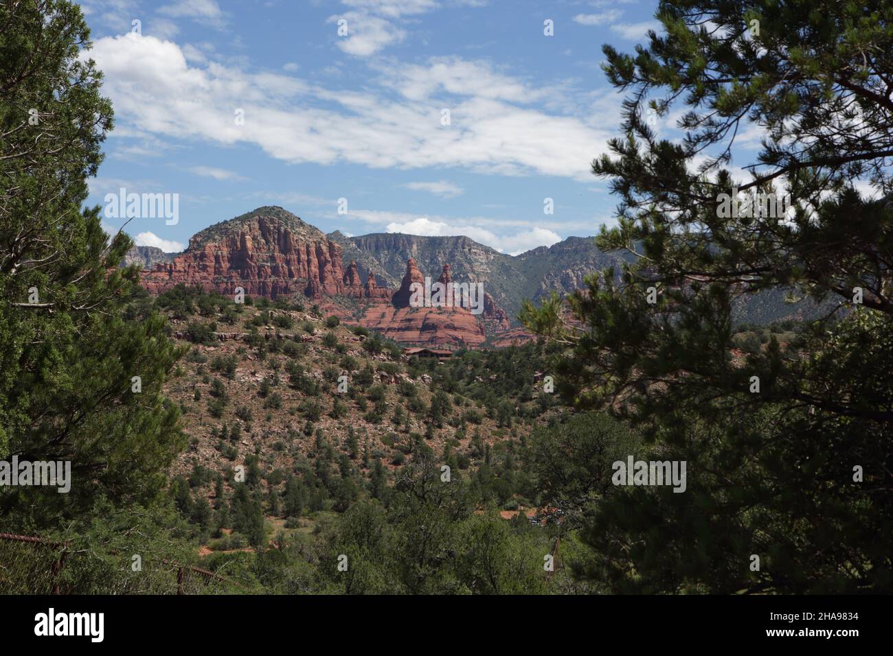 View of Chicken Point red sandstone buttes, spires and pinnacles in ...
