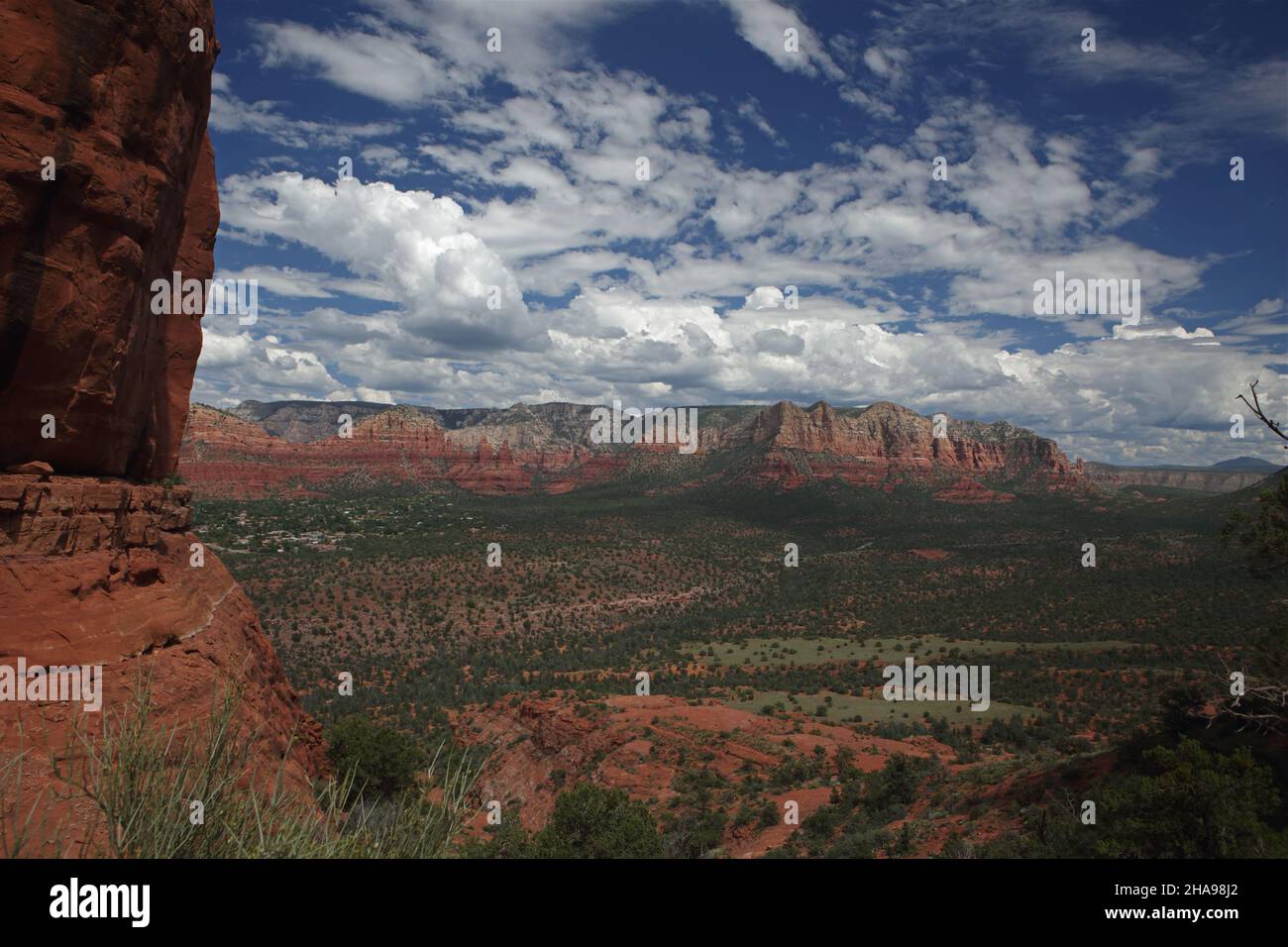 View of Chicken Point red sandstone buttes, spires and pinnacles in ...