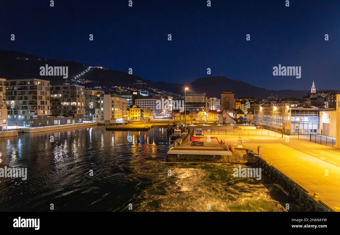 Wonderful Bergen in Norway at sunset and night Stock Photo - Alamy