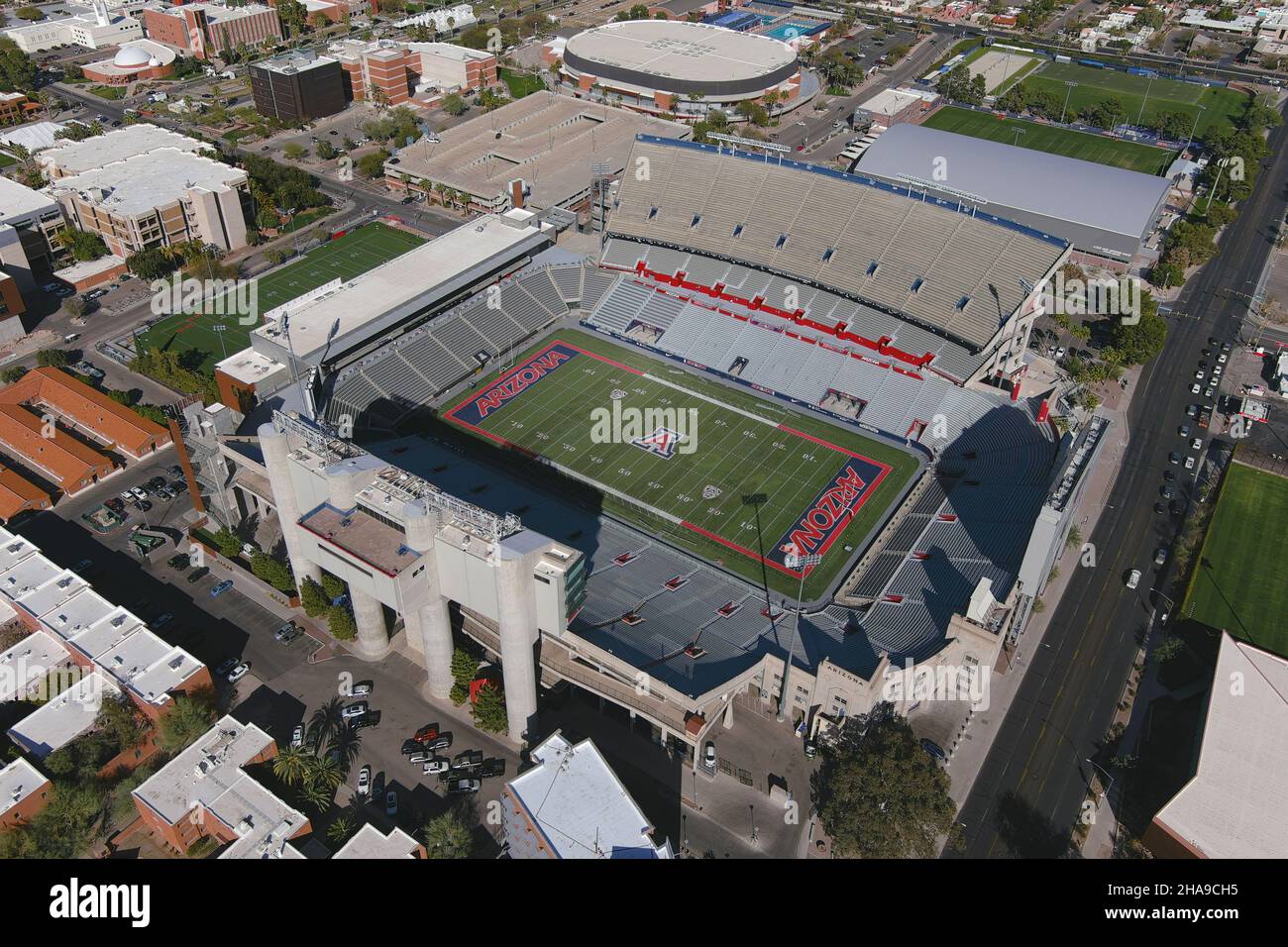 2021 at arizona stadium in tucson hi-res stock photography and images ...