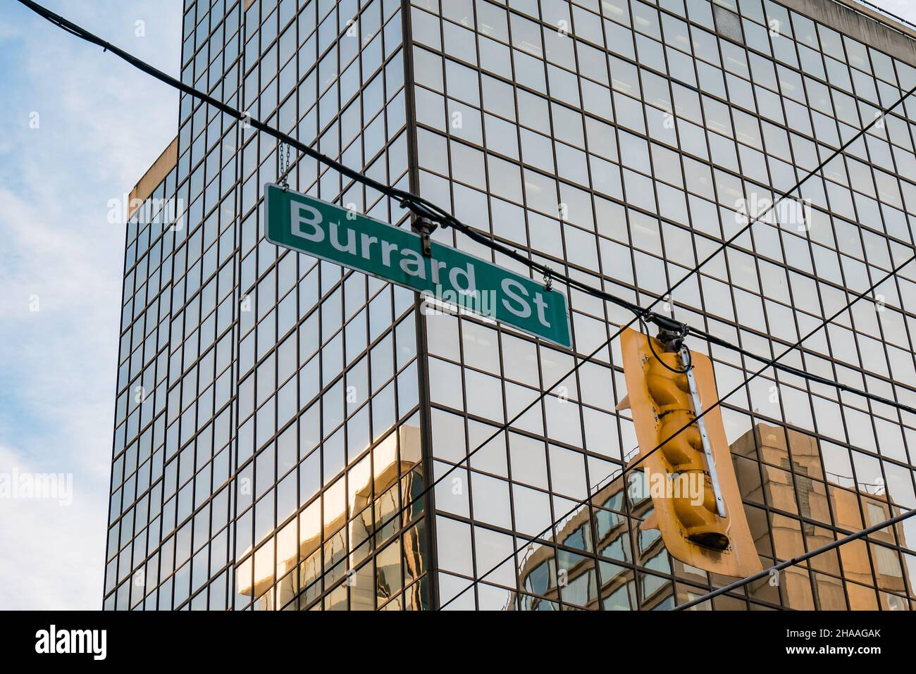Major thoroughfare hi-res stock photography and images - Alamy