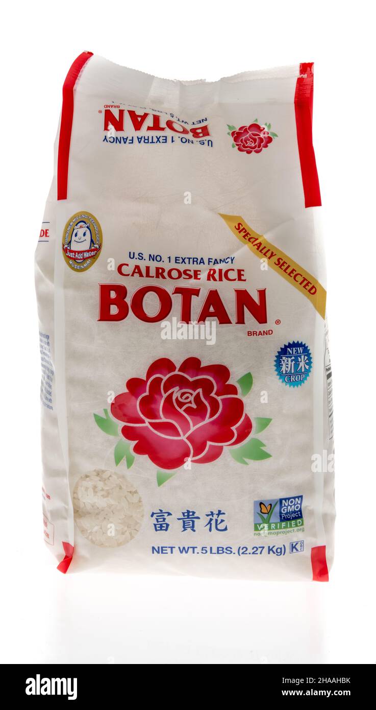 Winneconne, WI -7 December 2021: A package of Calrose botan white rice ...