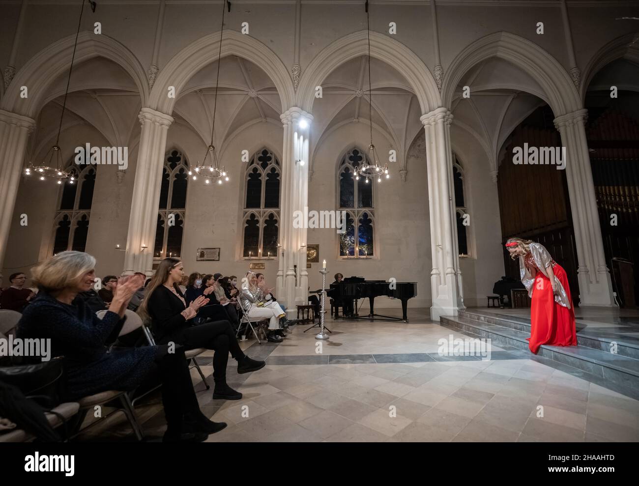 London Nordic Choir’s traditional Scandinavian ‘Sankta Lucia’ concert ...