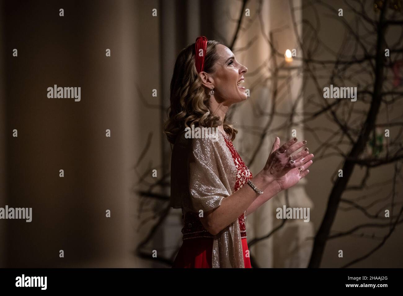 London Nordic Choir’s traditional Scandinavian ‘Sankta Lucia’ concert ...