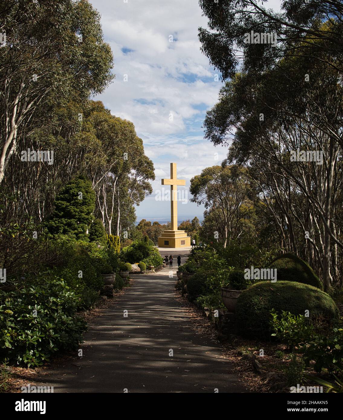 Mount Macedon Memorial Cross as viewed from the top of the Avenue Stock ...