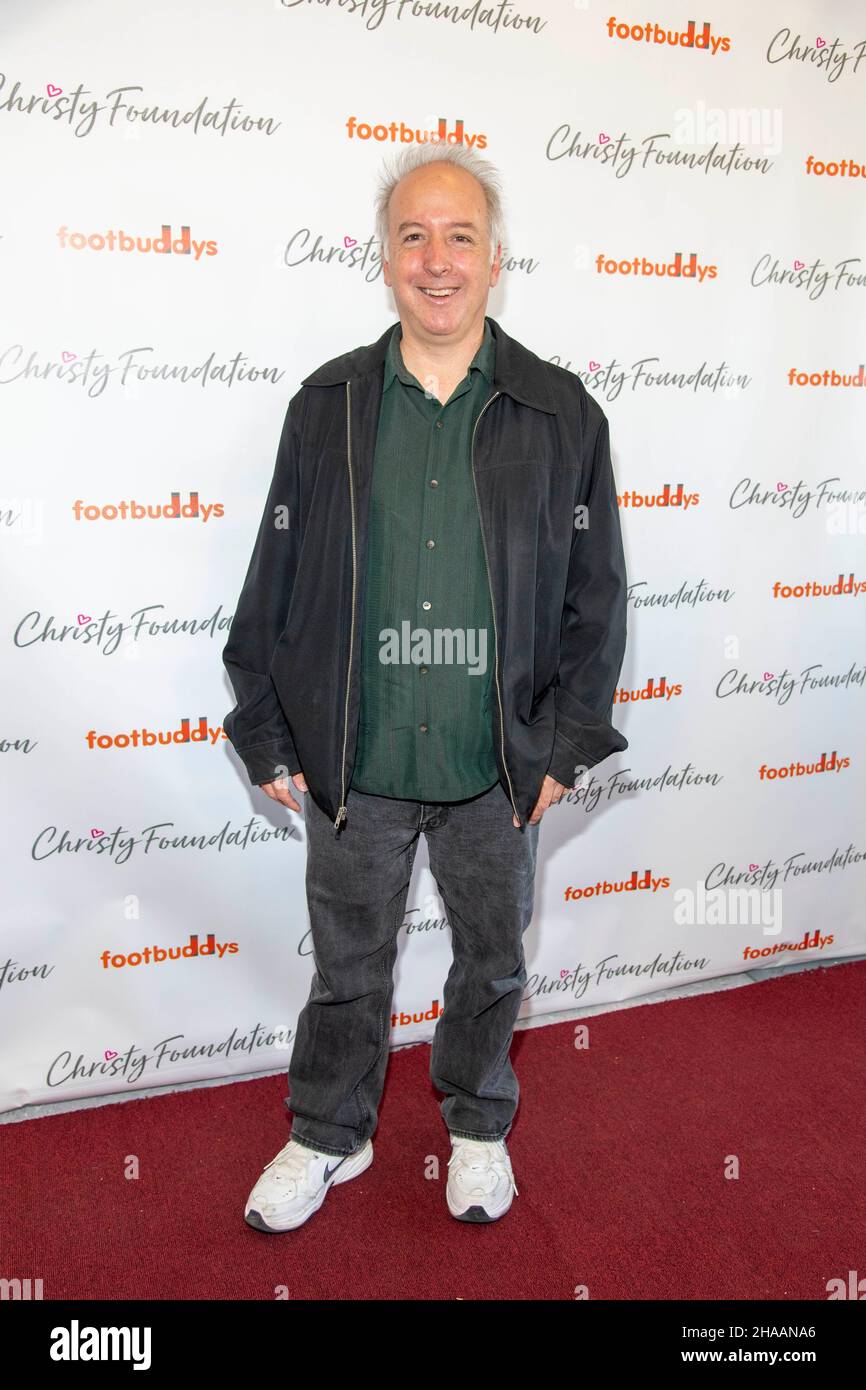 Hollywood, USA. 11th Dec, 2021. Gary Robinson attends Christy's ...