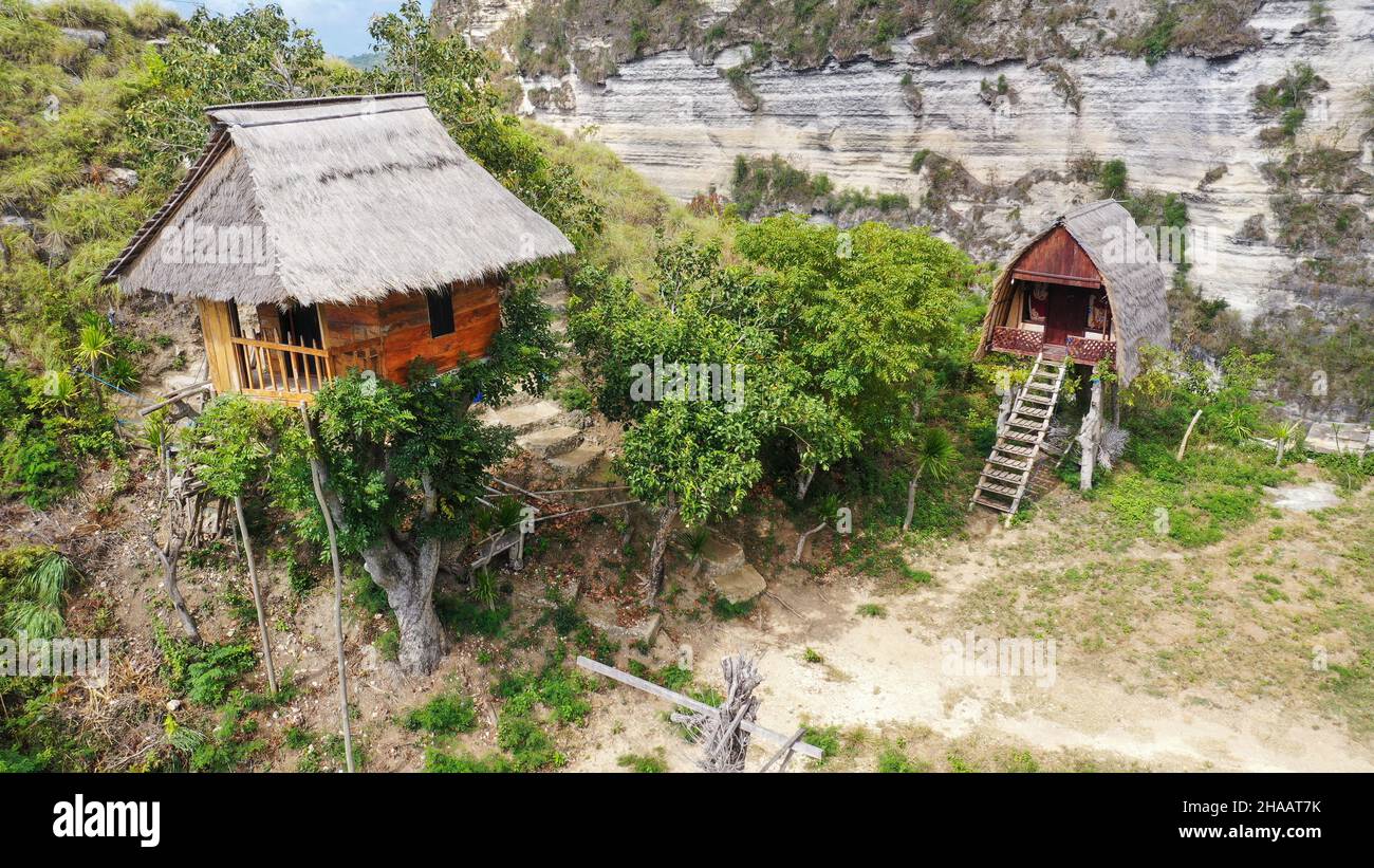 The Molenteng Tree House or Rumah Pohon in the beautiful coast of Nusa ...
