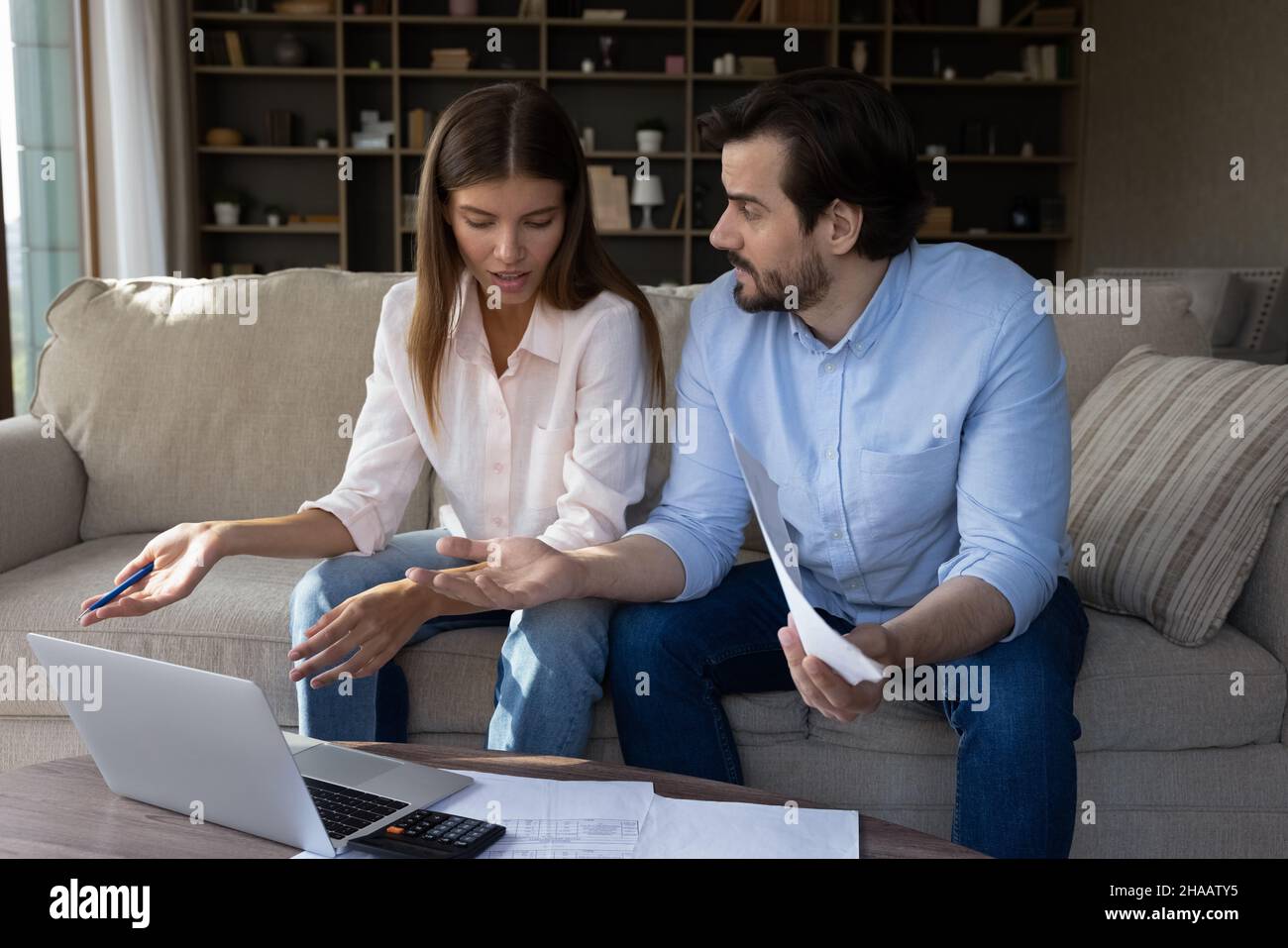 Concerned tenant hi-res stock photography and images - Alamy
