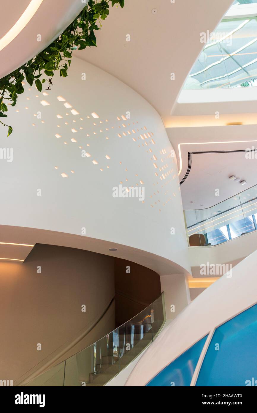Shot of an ergonomic office interior Stock Photo - Alamy