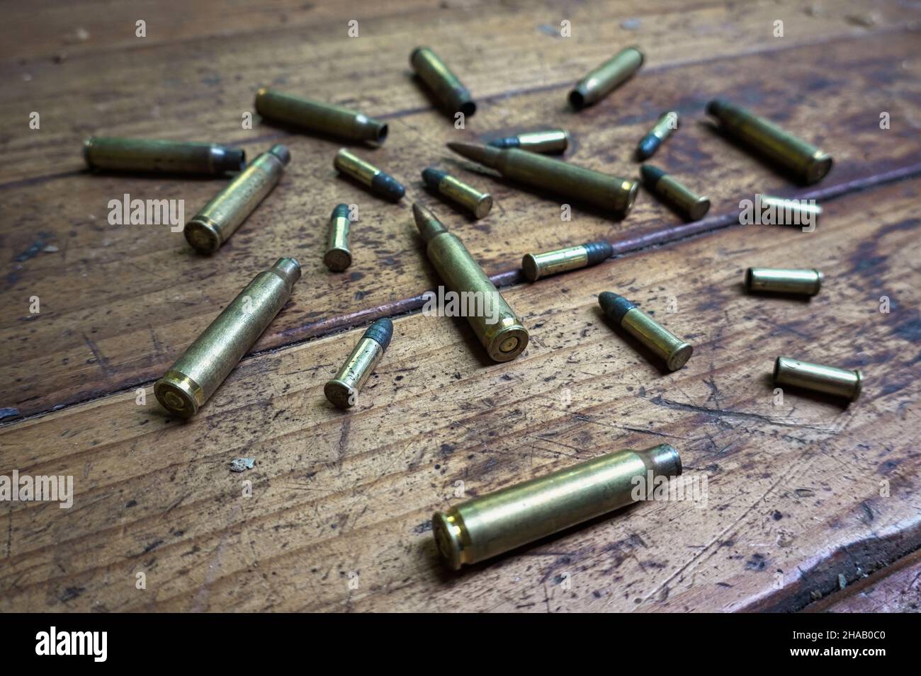 Empty rifle casings hi-res stock photography and images - Alamy