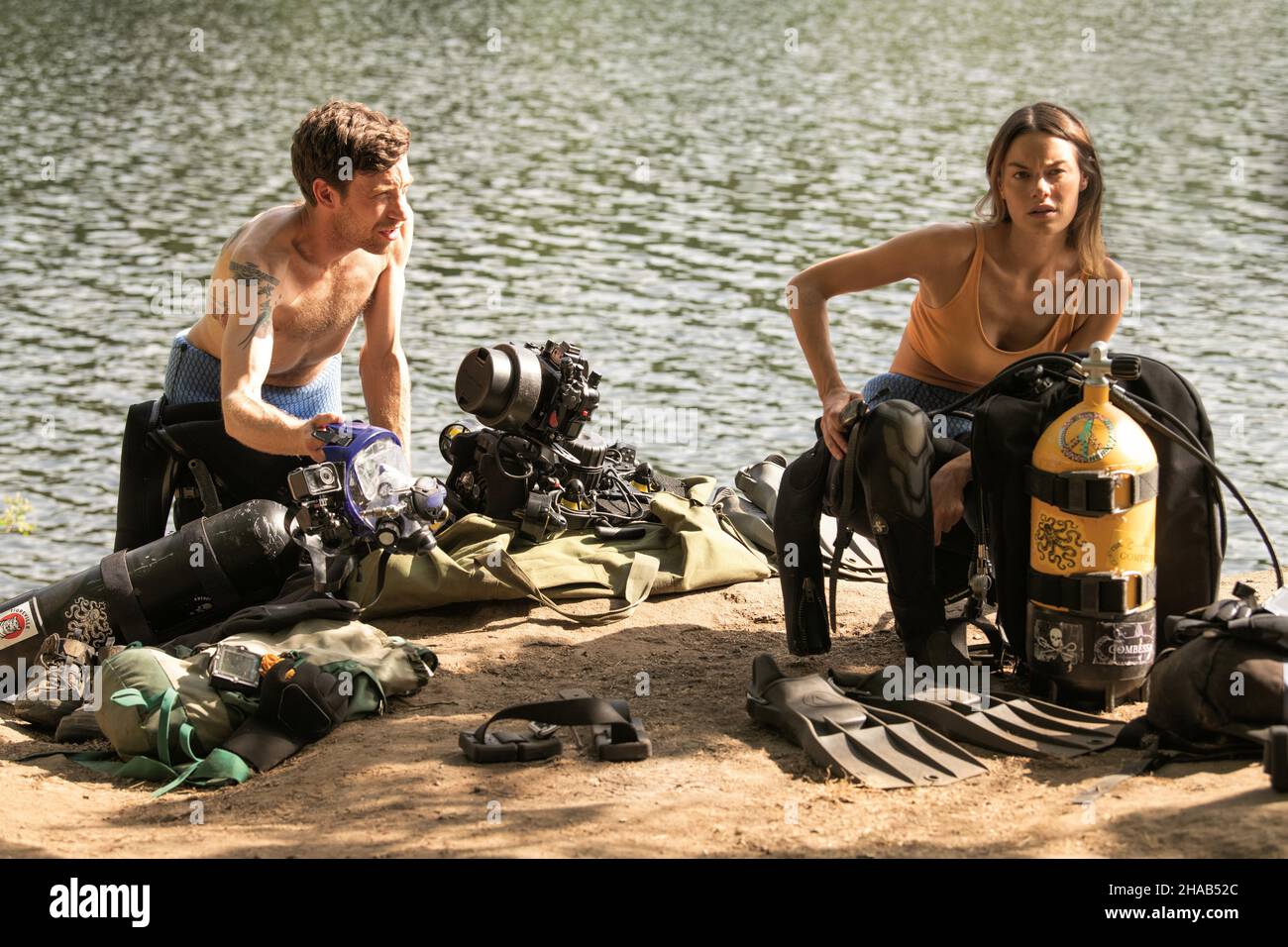 CAMILLE ROWE and JAMES JAGGER in THE DEEP HOUSE (2021), directed by ...