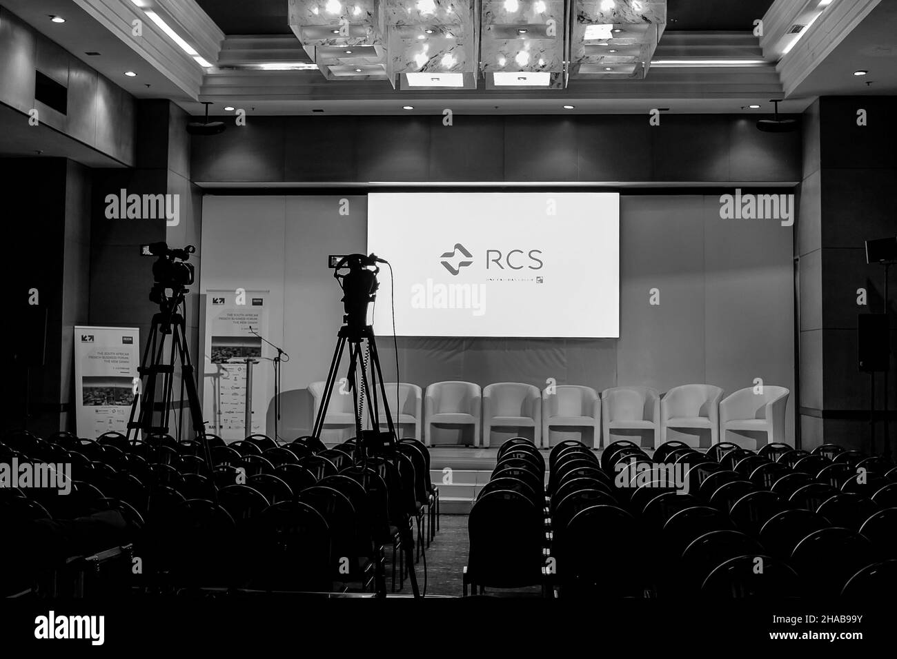 JOHANNESBURG, SOUTH AFRICA - Oct 23, 2021: A grayscale shot of an empty ...