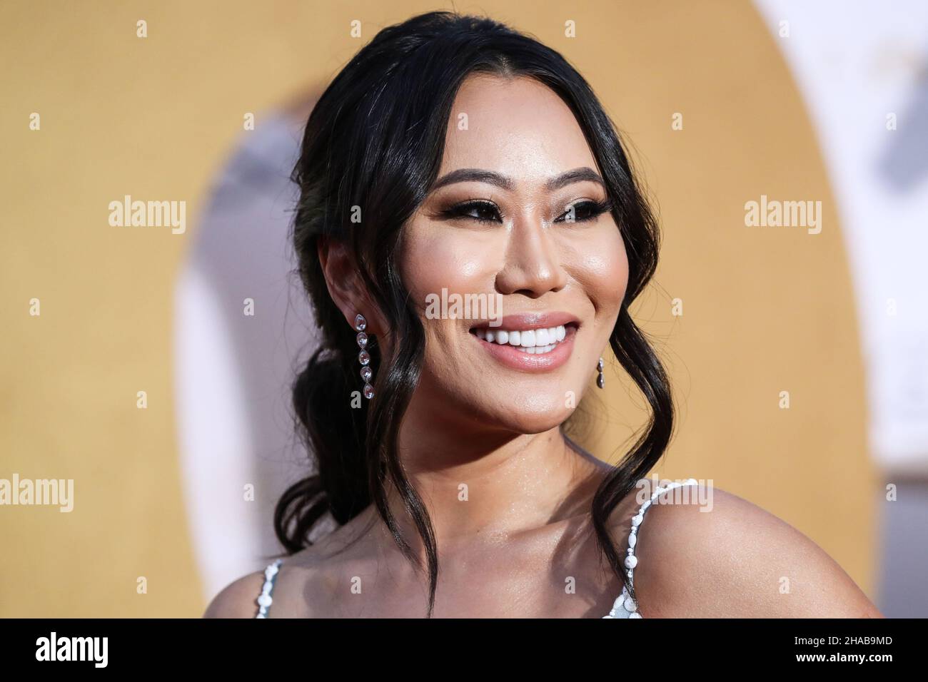 BEVERLY HILLS, LOS ANGELES, CALIFORNIA, USA - DECEMBER 11: Chinese ...