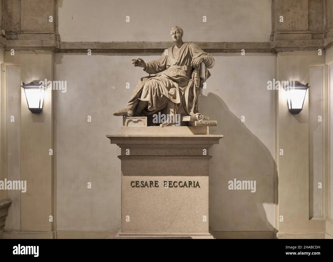Statua di parini hi-res stock photography and images - Alamy