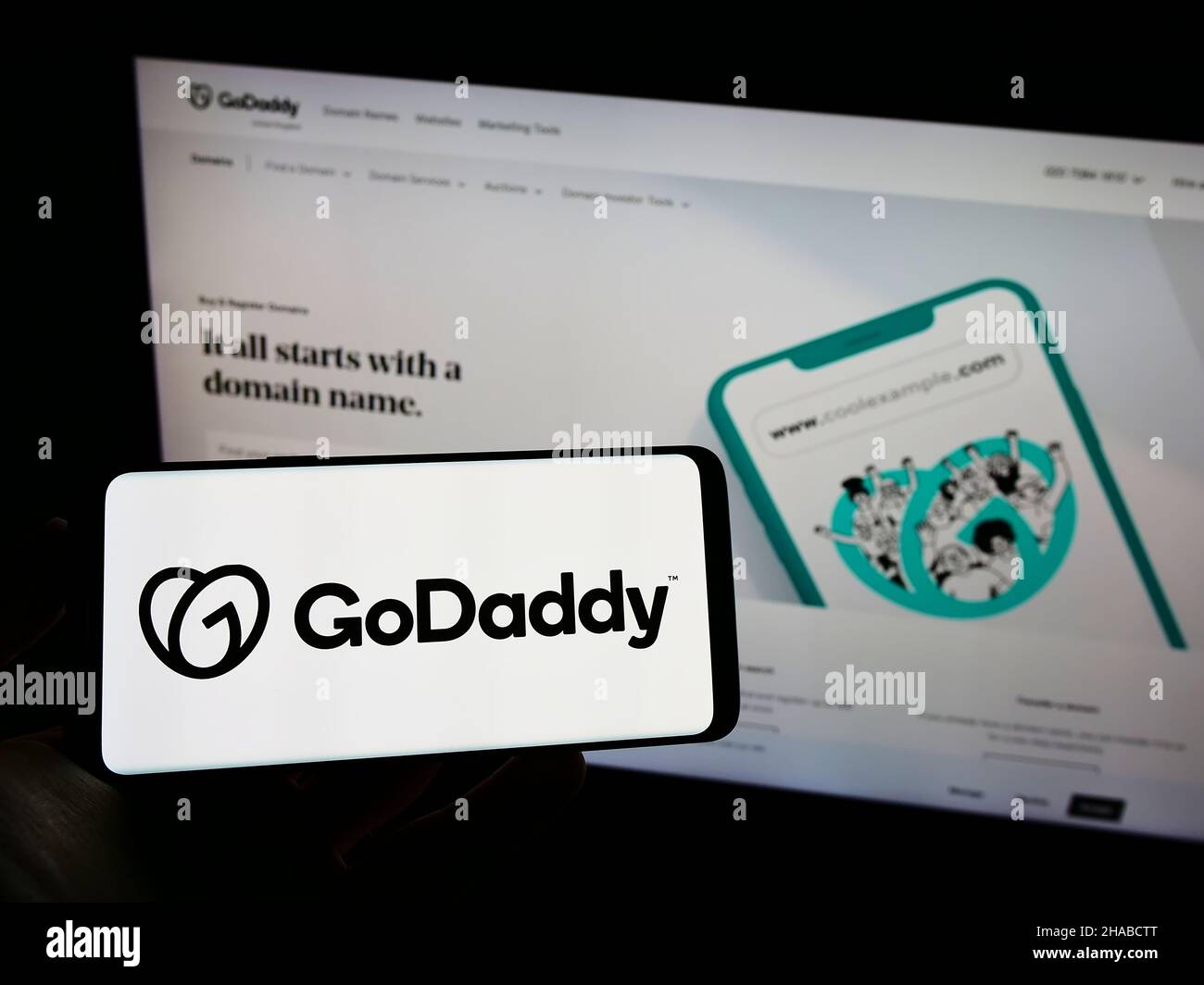 Godaddy logo hi-res stock photography and images - Alamy