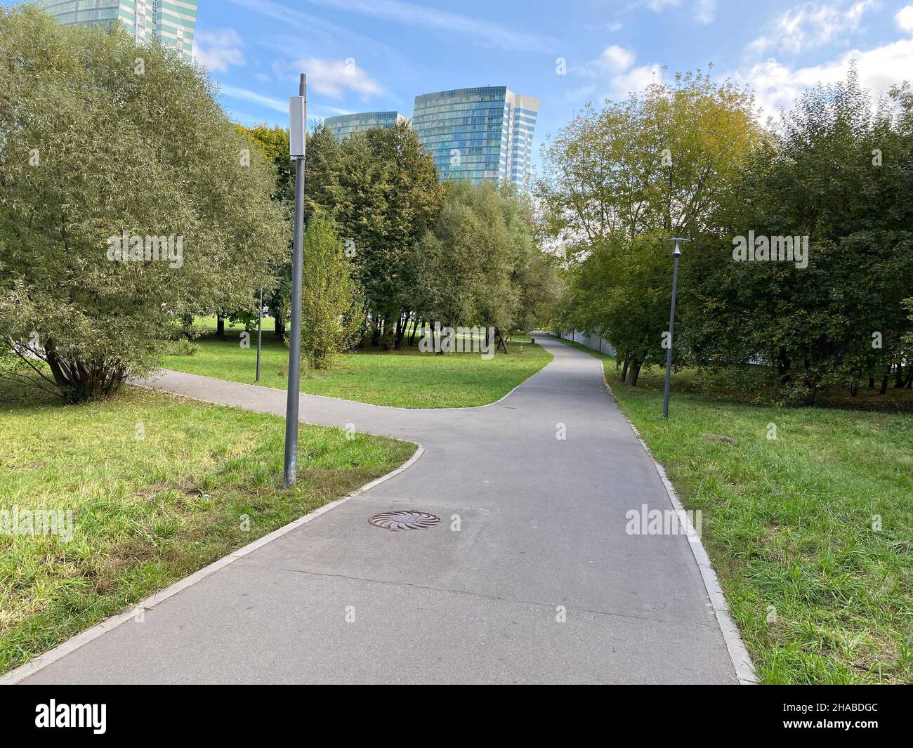 summer in city park at dry sunny day Stock Photo - Alamy