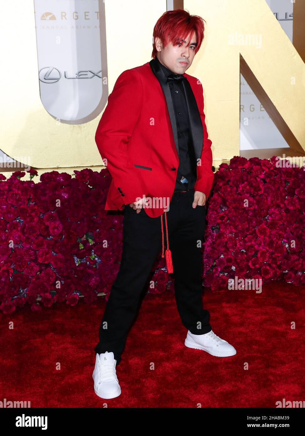 BEVERLY HILLS, LOS ANGELES, CALIFORNIA, USA - DECEMBER 11: Actor Andy ...