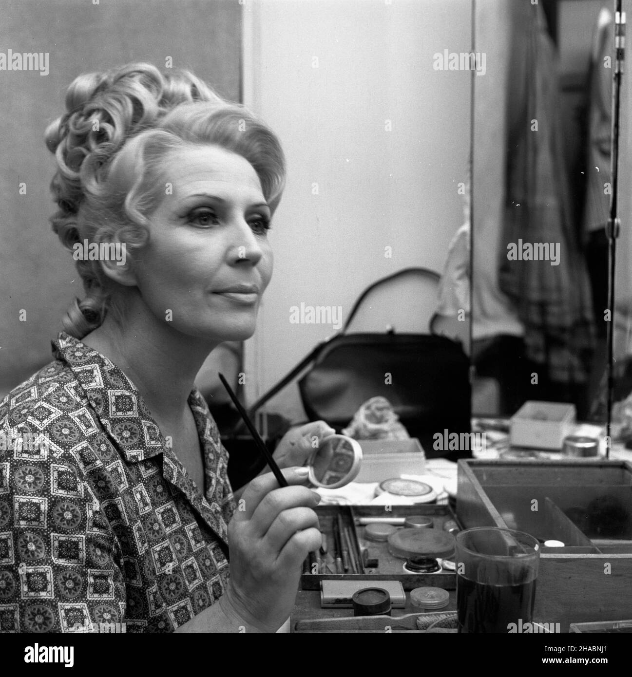 Nowy wzor hi-res stock photography and images - Alamy