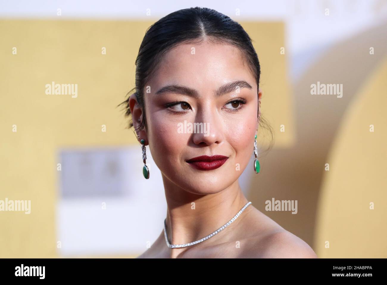 BEVERLY HILLS, LOS ANGELES, CALIFORNIA, USA - DECEMBER 11: Actress ...