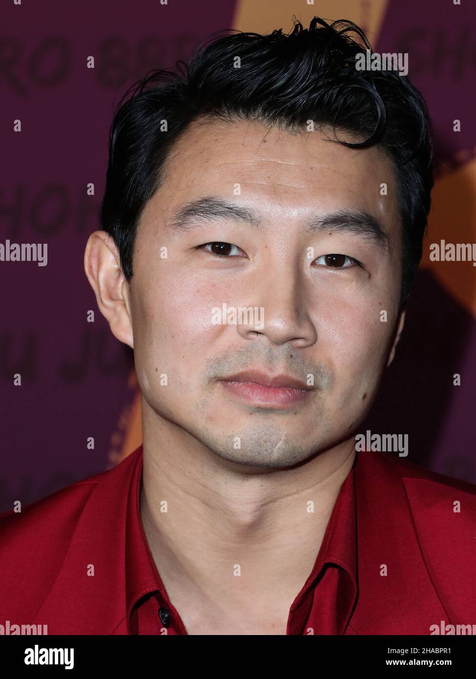 BEVERLY HILLS, LOS ANGELES, CALIFORNIA, USA - DECEMBER 11: Canadian ...