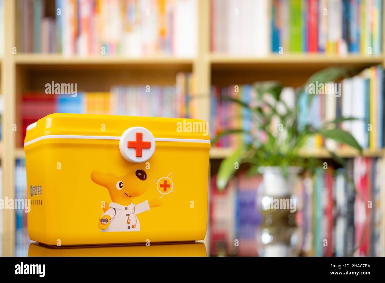 Zhongshan,China-December 11,2021:MeiTuan medicine delivery box on a ...