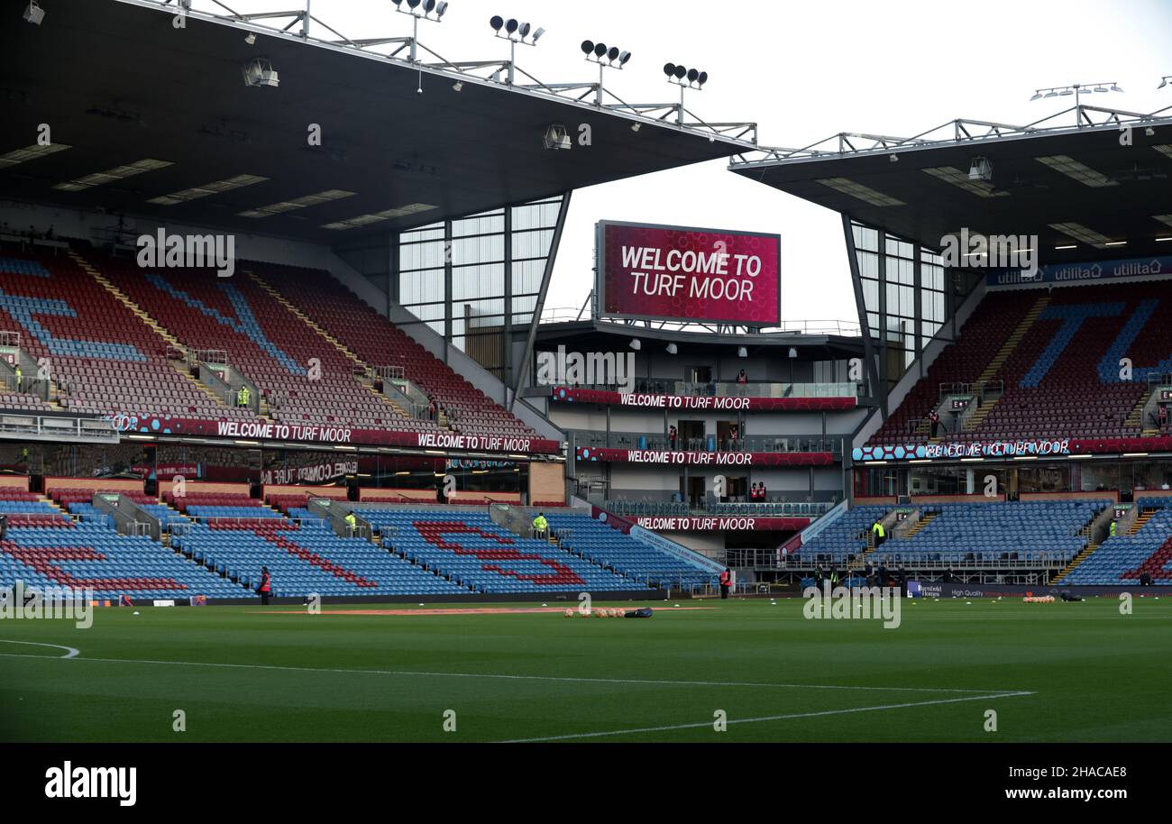 Turf moor stadium hi-res stock photography and images - Alamy