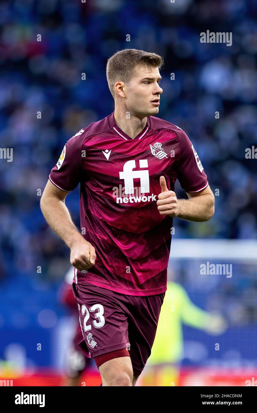 BARCELONA - NOV 28: Sorloth in action during the La Liga match between ...